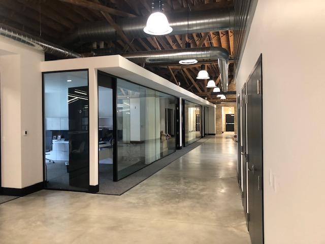 GLASS Company - Commercial Glass Storefronts Doors Chicago | Glass ...
